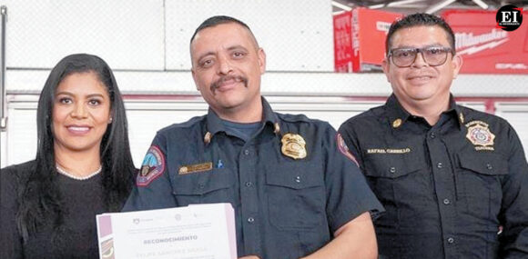 Abastecen a bomberos de Tijuana con nuevo equipo y vehículos – El ...